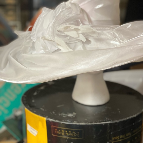 Ashro | Accessories | White Astro Hat | Poshmark